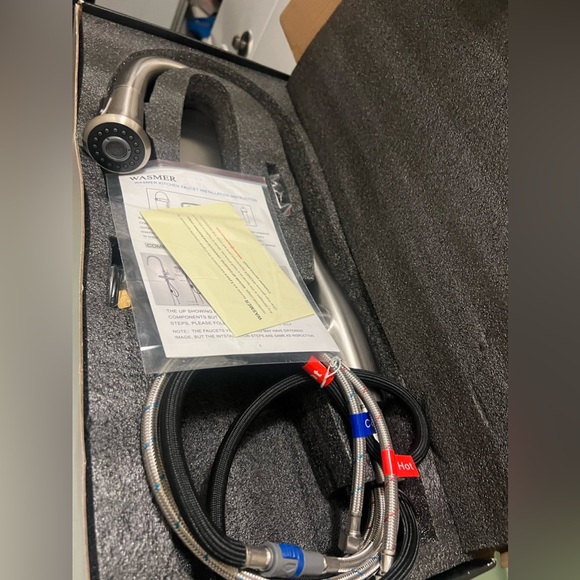 Kitchen | Arbor Single Handle Pulldown Spray Kitchen Faucet | Poshmark